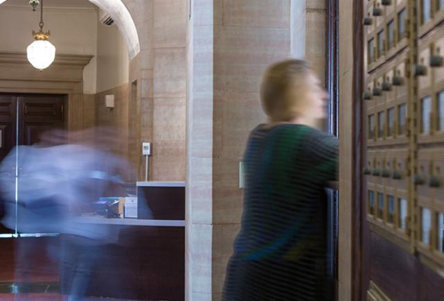 Alumni reminisce about life in Vanderbilt Hall | Harvard Medicine Magazine